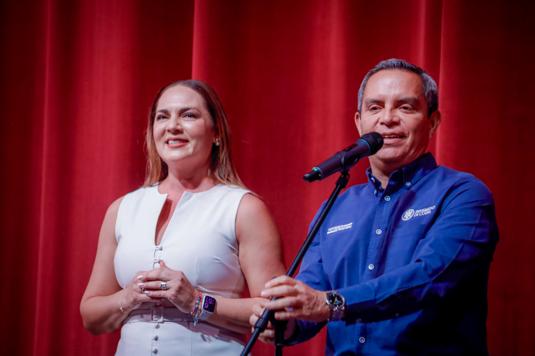 Con mariachi y danza, festeja UdeC a mamás de las delegaciones Colima ...